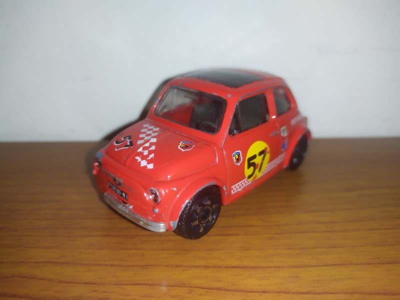 Burago Fiat 500 1/43