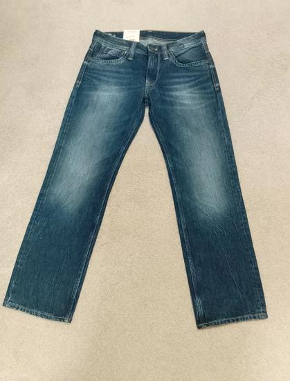 Nove Pepe jeans farmerke 31