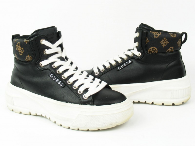 Guess oversized čizmice za svaki dan N4814