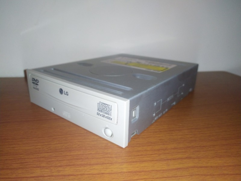 DVD-Rom drajv LG GCC-4521B