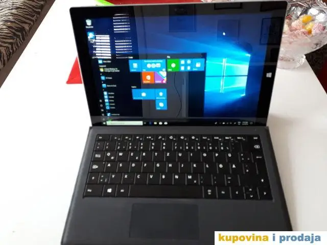 Microsoft SURFACE windows 10 2u1 (tablet,laptop)