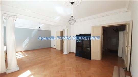 Zeleni venac, Brankova,salonac, 75m2,T