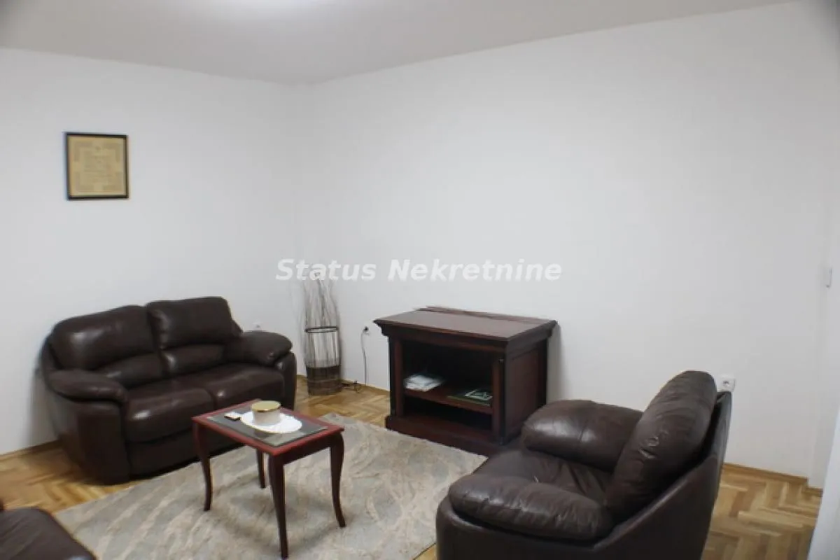 Izdavanje, dvosoban stan, 62m2, Bulevar Oslobodjenja, Novi Sad, Novi Sad