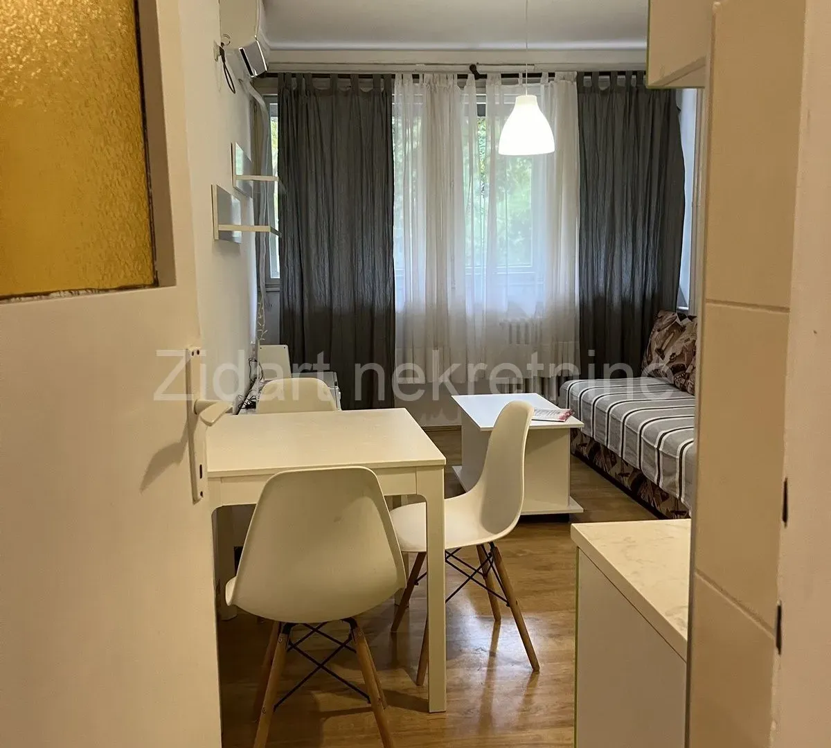 Izdavanje, jednosoban stan, 41m2, Novi Beograd, Beograd