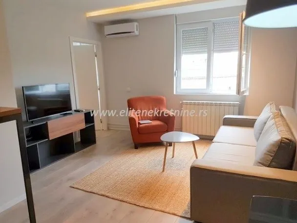 Izdavanje, dvosoban stan, 44m2, Centar Uzi, Centar, Beograd