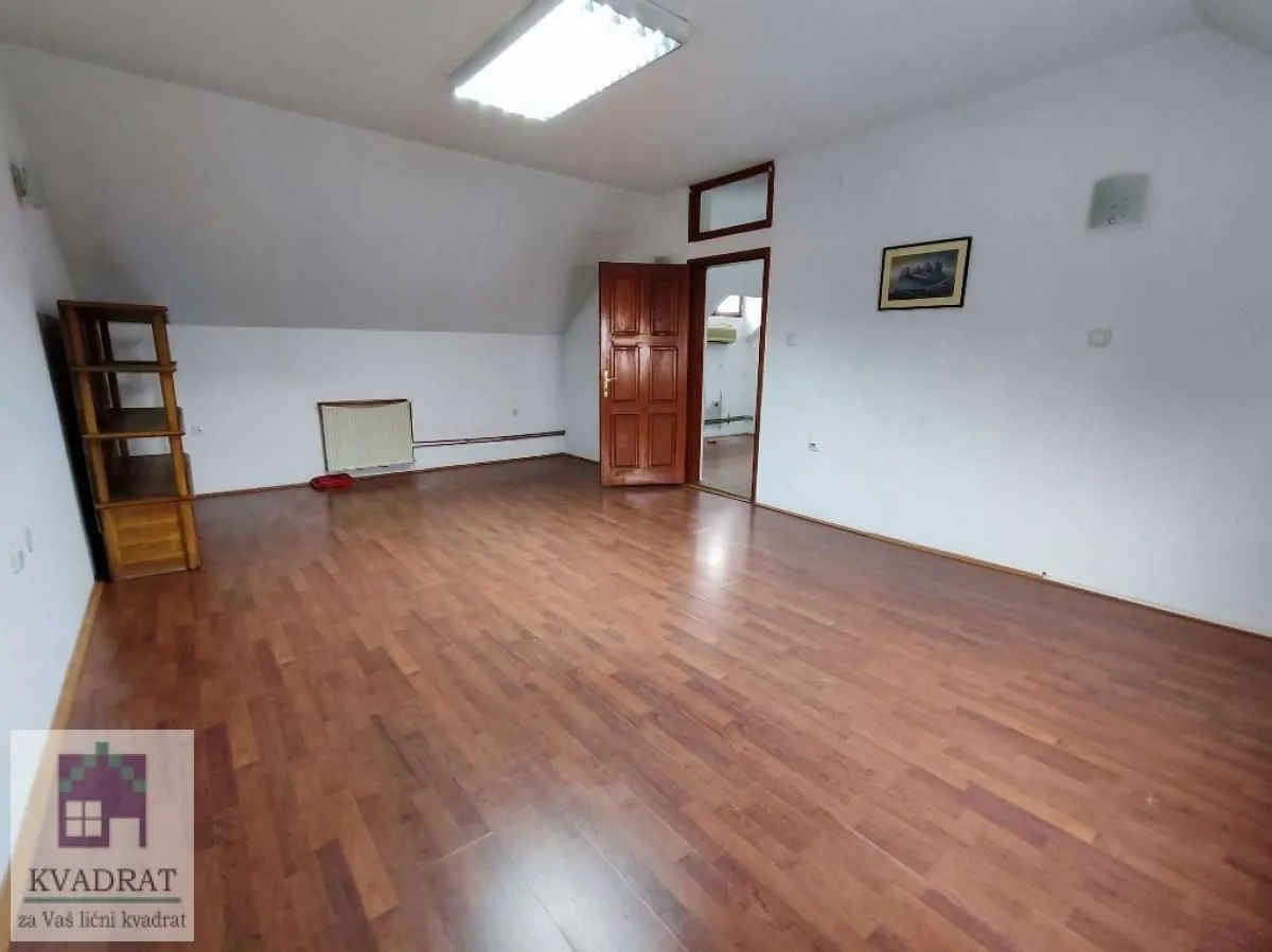 Izdavanje, poslovni prostor, 50m2, Obrenovac, Beograd