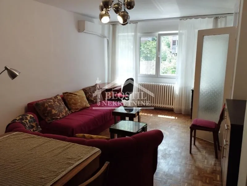 Izdavanje, dvosoban stan, 54m2, Novi Beograd Blok 45, Novi Beograd, Beograd