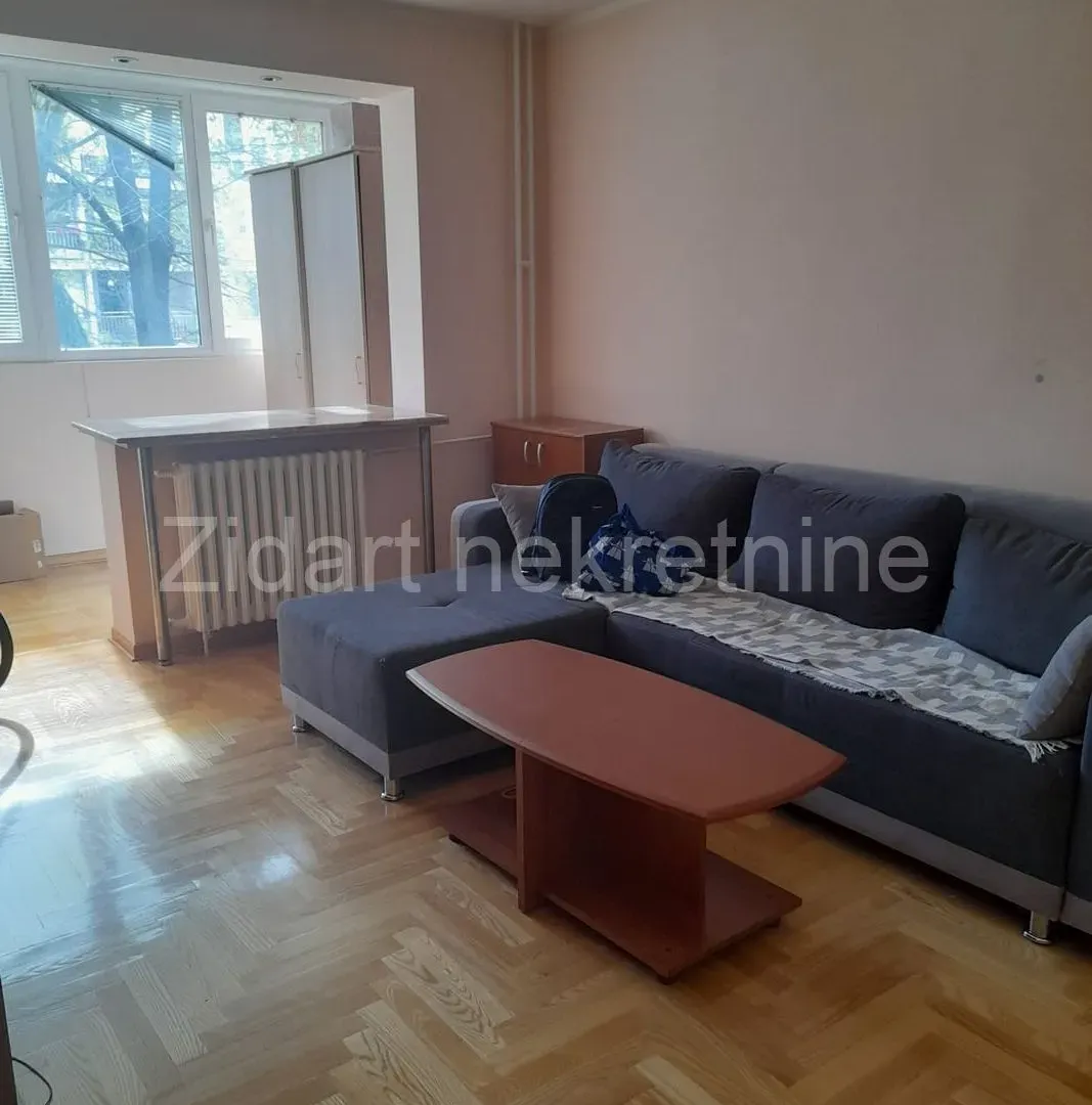 Izdavanje, stan, 40m2, Čukarička Padina, Beograd