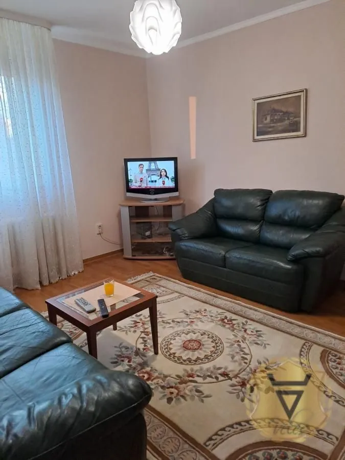 Izdavanje, dvosoban stan, 55m2, Centar, Beograd