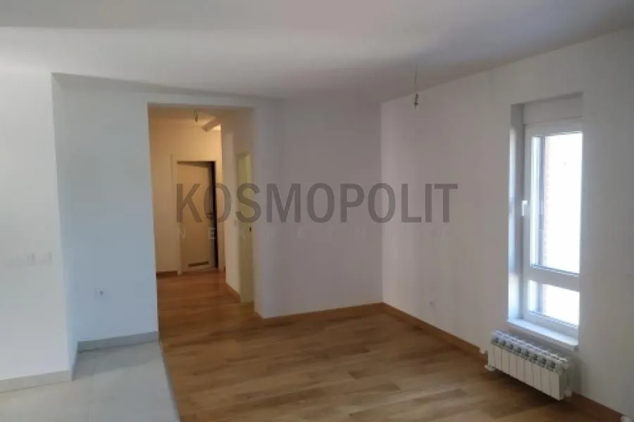 Prodaja, trosoban stan, 84m2, Tošin bunar, Novi Beograd, Beograd