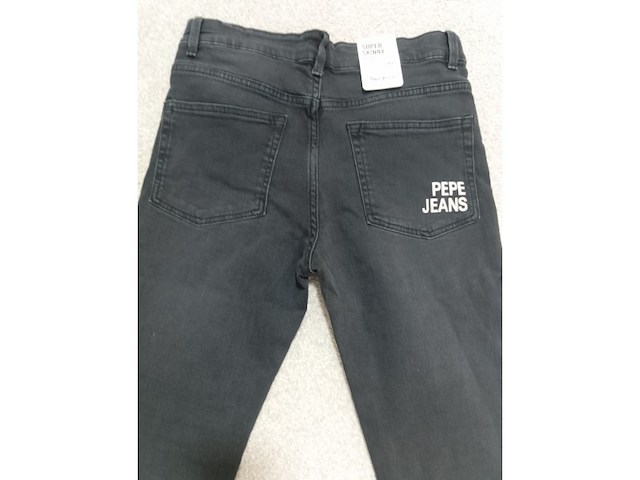 Nove Pepe jeans farmerke L