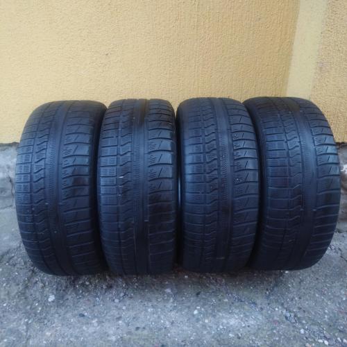 Četiri zimske gume 225/55 r16 m+s VREDESTEIN
Sombor