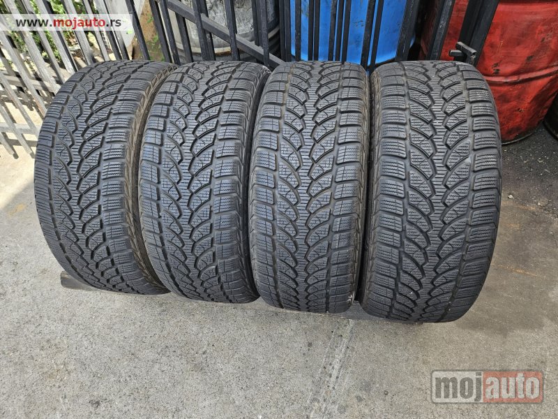 225-50-17 Bridgestone kao nove Odlicne