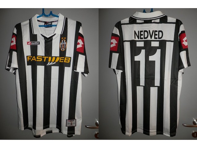 Juventus dres 2001-02 Pavel Nedved 11