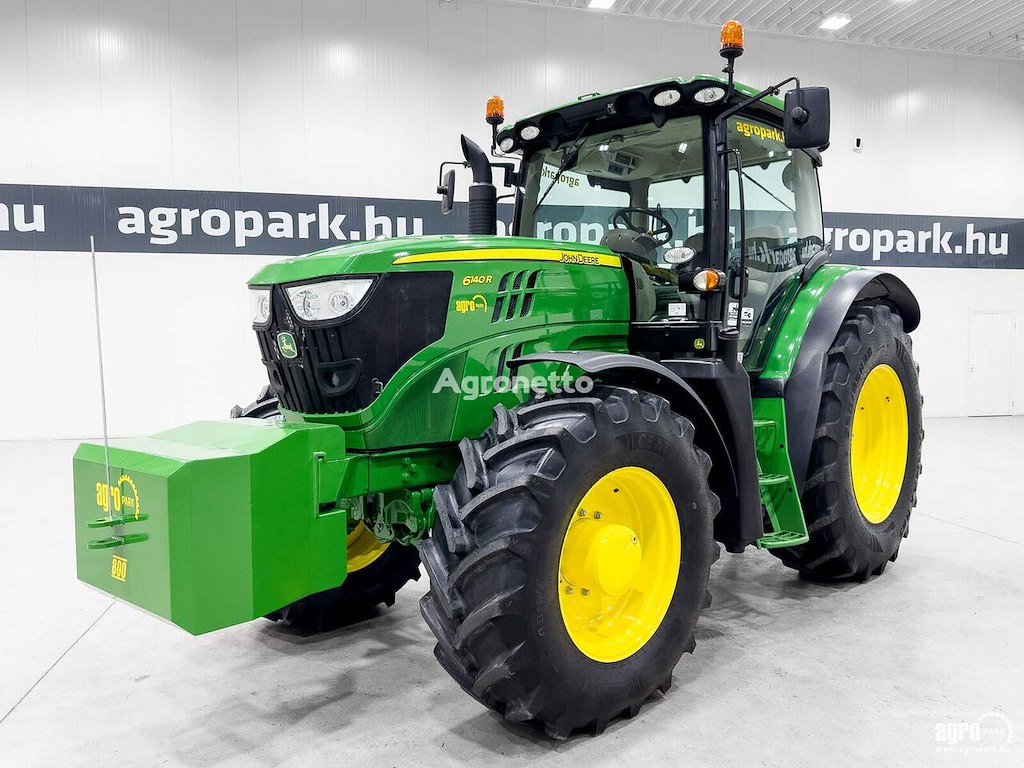 John Deere 6140R traktor točkaš