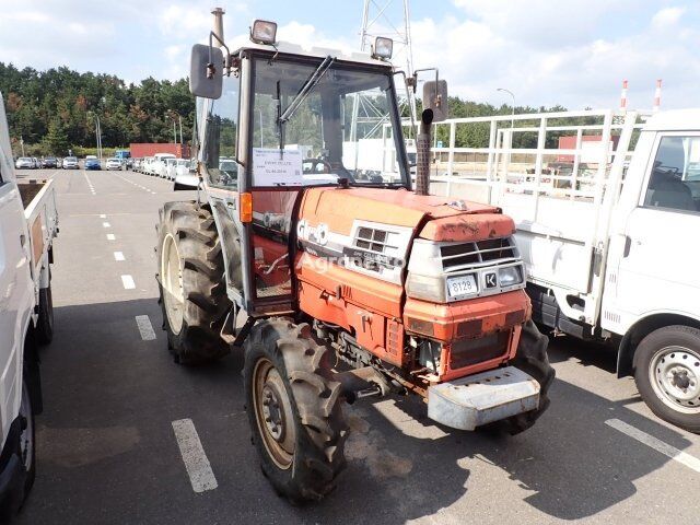 Kubota TRACTOR(Kubota) traktor točkaš