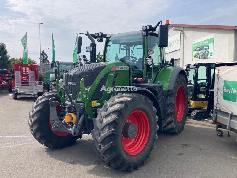 Fendt 718 VARIO S4 PROFI PLUS traktor točkaš