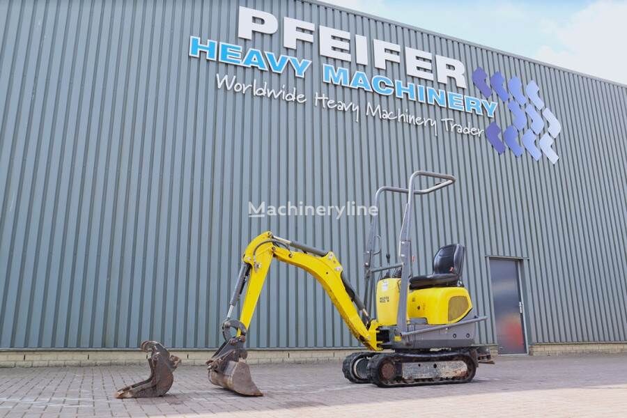 Wacker Neuson E08-01 Wacker mini excavator including 2 bu mini bager