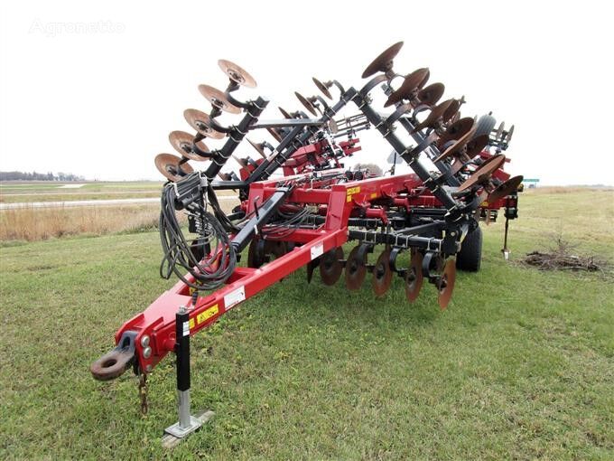 Case IH Ecolo Tiger 875 podrivač