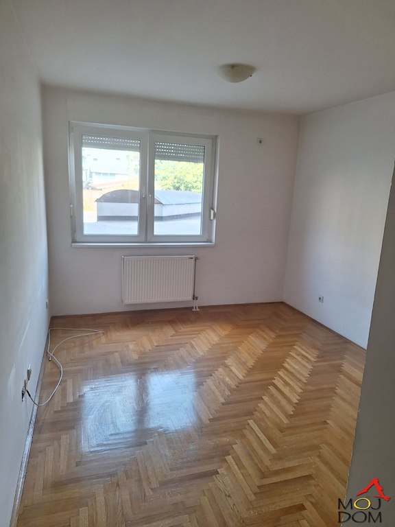 Stan,NOVI SAD,GRBAVICA,kv: 20, € 68000, ID: 1029087