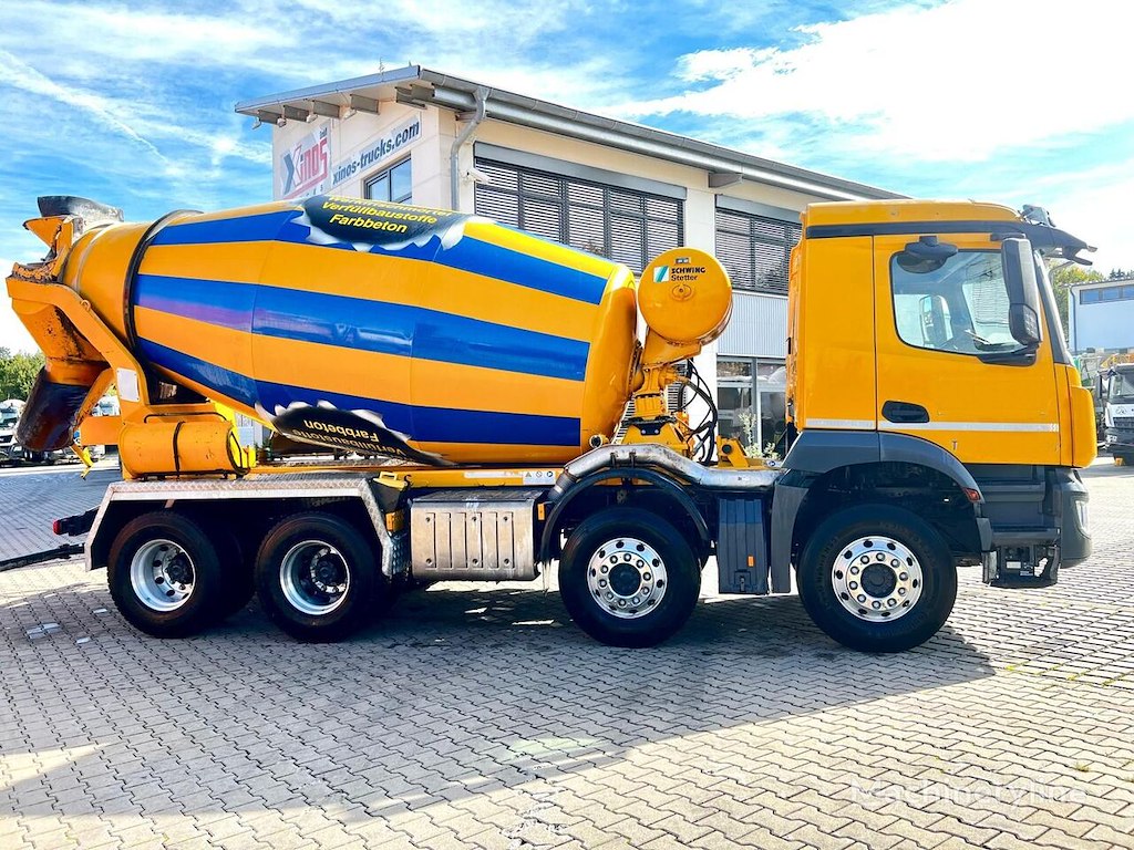 Stetter na šasiji Mercedes-Benz Arocs 3243 kamion s mešalicom za beton