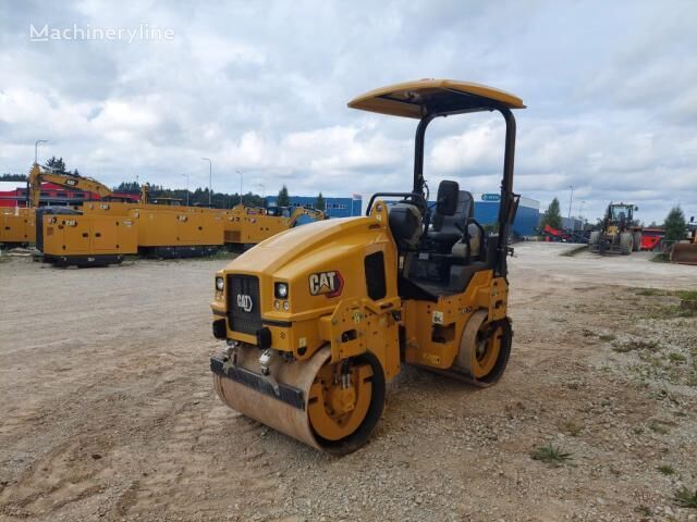 Caterpillar CB2.7 GC mali valjak