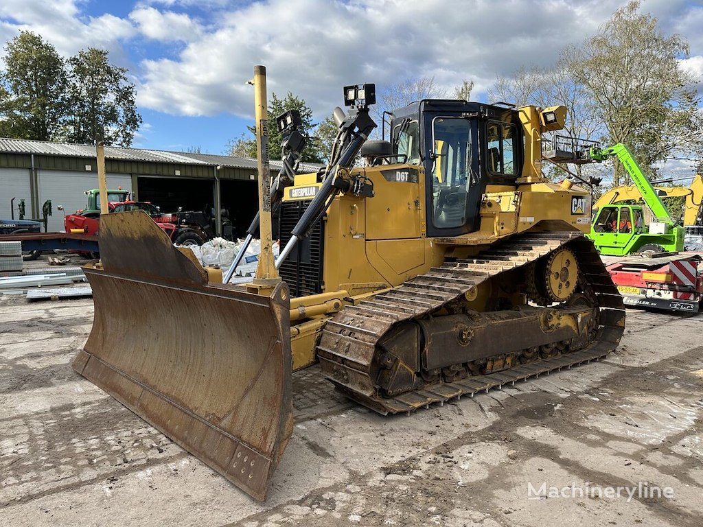 Caterpillar D6T LGP Dutch machine - PAT Blade buldožer