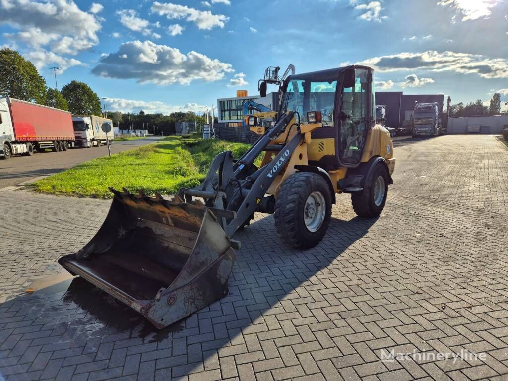 Volvo L 20 B prednji utovarivač