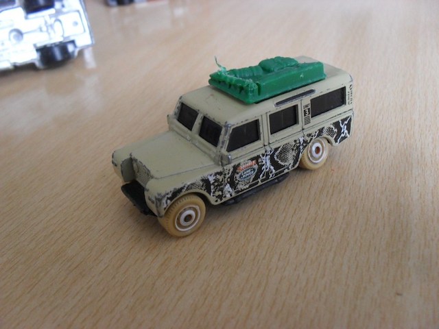 MATCHBOX - 65 LAND ROVER GEN II SAFARI