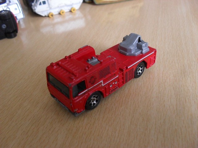 MATCHBOX - FIRE ENGINE