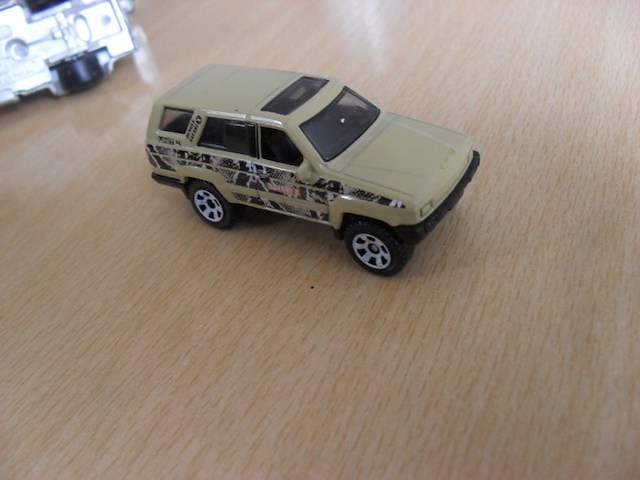 MATCHBOX - TOYOTA  4RUNNER