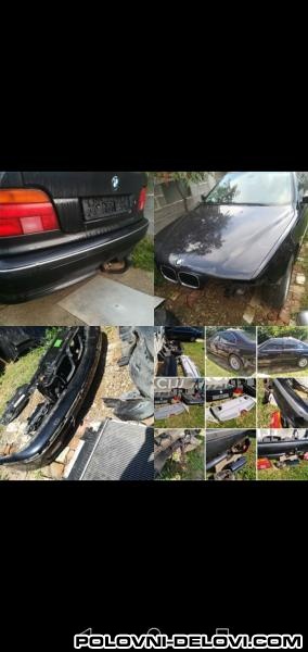 BMW 520 E 39 Delovi Enterijer