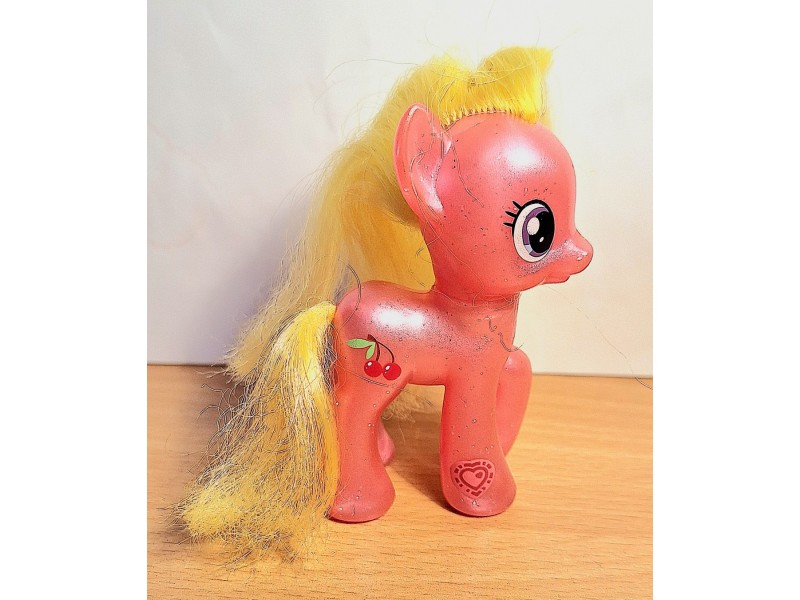 Moj mali poni (MLP) - veliki poni Cherry Berry