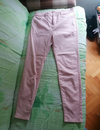 Roze pantalone