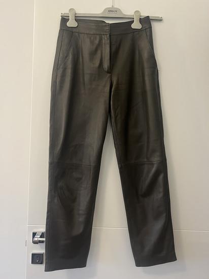 Massimo dutti maslinasto zelene kozne pantalone
