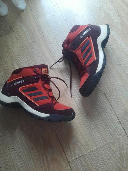 Adidas terrex traxison 33