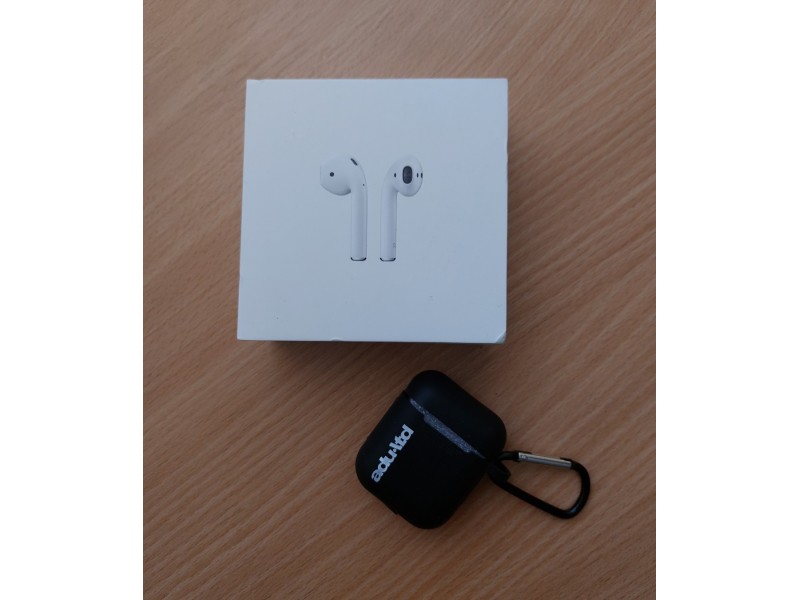 AirPods with Gharging Case