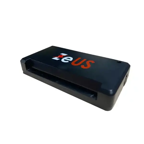 Čitač smart kartica ZeUs SCR3 (za biometrijske lične karte), džepni USB