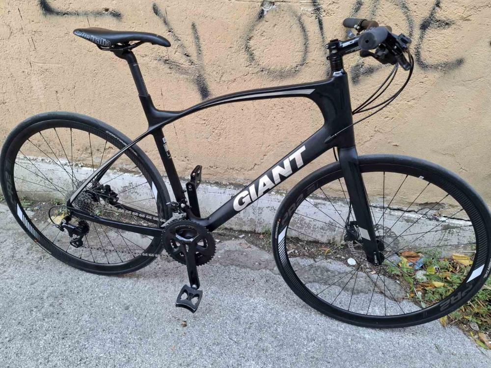 Giant Fastroad Advanced 1 carbon