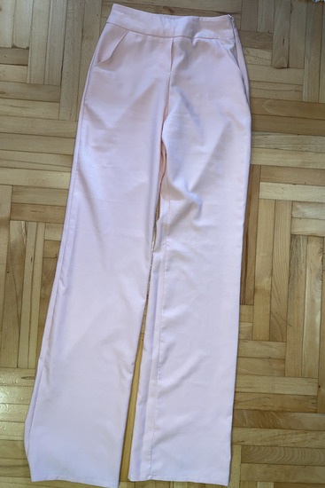 Roze pantalone