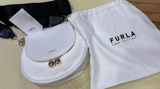 FURLA Torbica original, nova