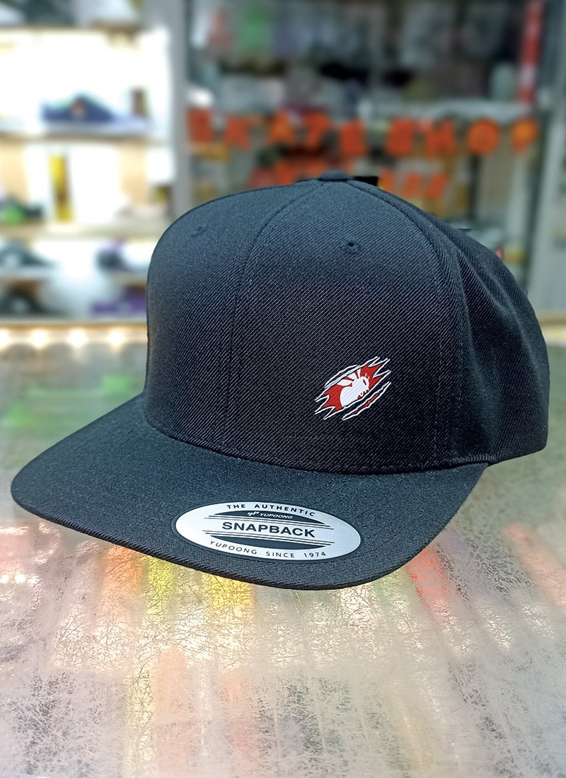 Snapback поцепана чела