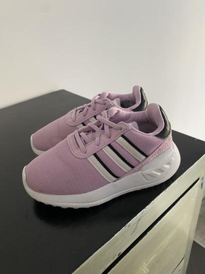 Adidas patike za devojcice