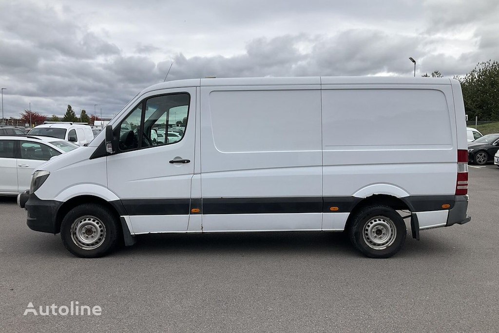 Prodaje se Mercedes-Benz Sprinter minibus furgon na aukciji