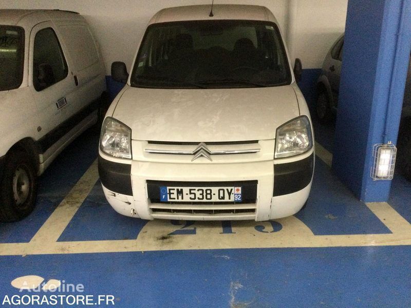 Prodaje se Citroen BERLINGO laki furgon na aukciji