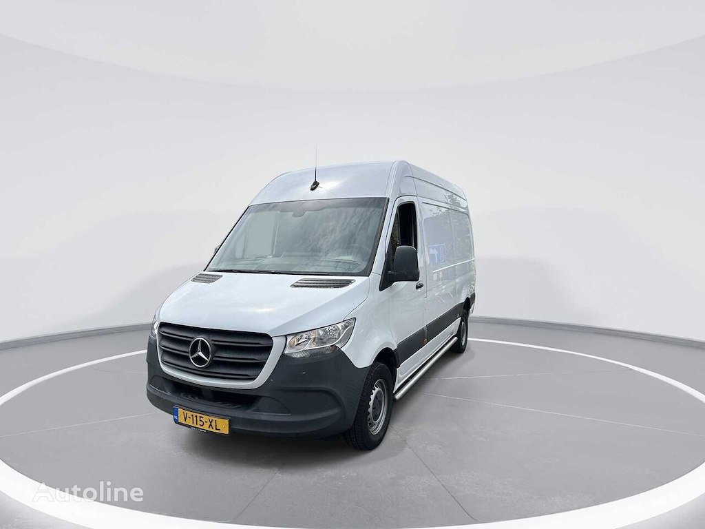 Prodaje se Mercedes-Benz Sprinter minibus furgon na aukciji