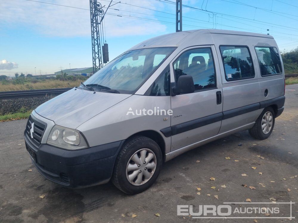 Prodaje se Citroen Jumpy minibus furgon na aukciji