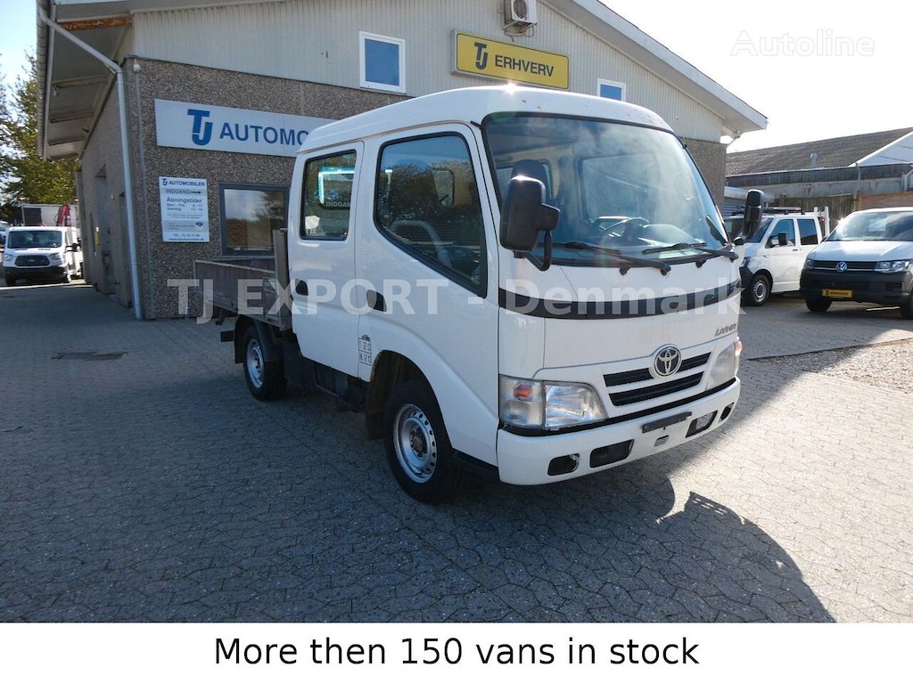 Toyota Dyna 100 kamion s ravnom platformom < 3.5t