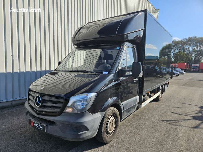 Prodaje se Mercedes-Benz Sprinter kamion furgon < 3.5t na aukciji