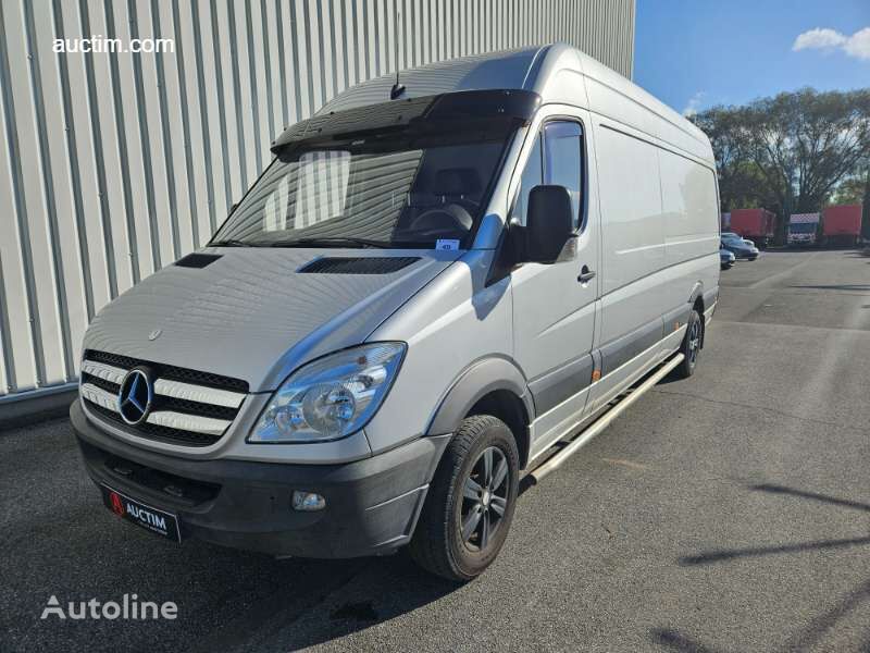 Prodaje se Mercedes-Benz Sprinter 319 CDI kamion furgon < 3.5t na aukciji